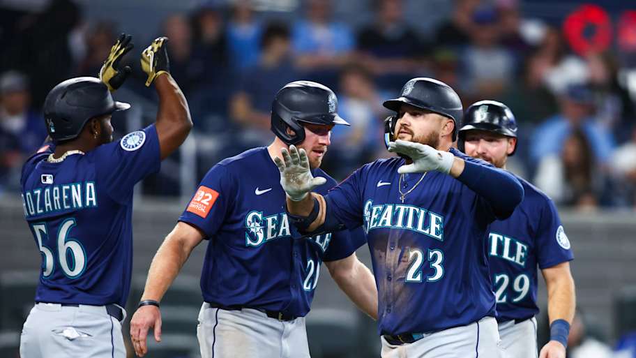 Mariners offense looks unstoppable compared to inept AL West rivals