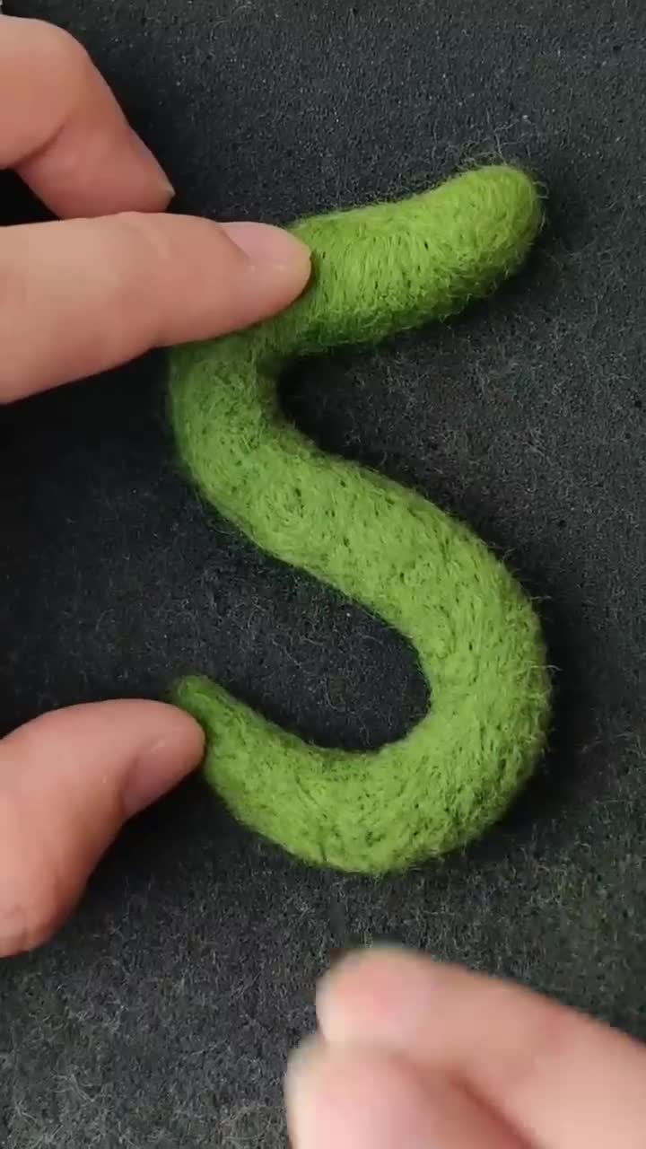 Alphabet Lore S Rendered in Satisfying Needlefelt Expression