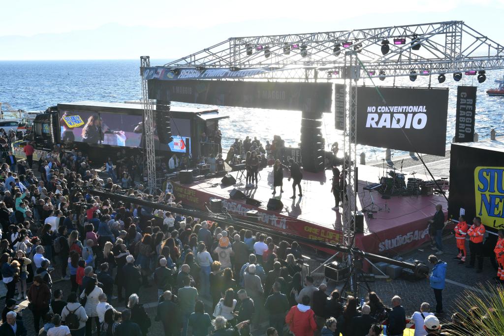 ReggioPrimoMaggio 2025. 10000 persone per un concertone da record all ...