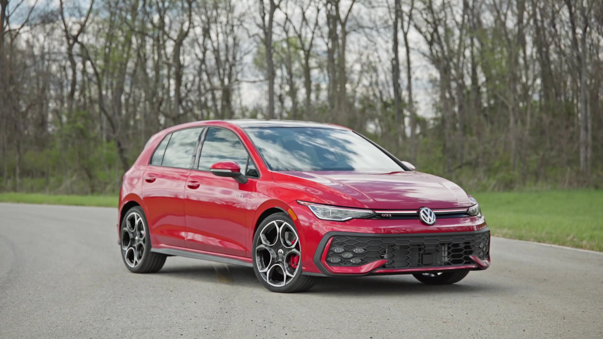 2025 Volkswagen Golf GTI Autobahn Exterior Design in Kings Red Metallic