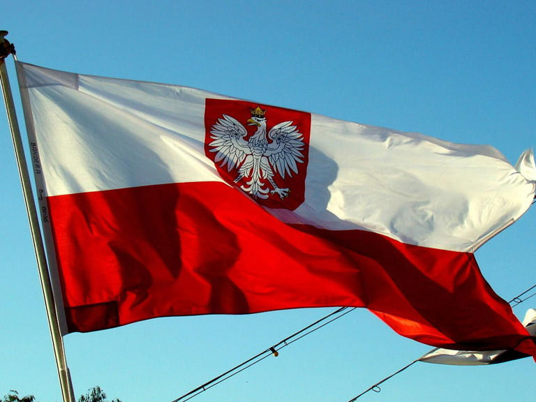 W Dzień Flagi RP: czego nie wiesz o polskiej fladze?