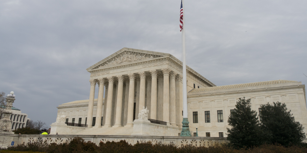 Trump Administration Urges Supreme Court to Dismiss Ghislaine Maxwell’s ...