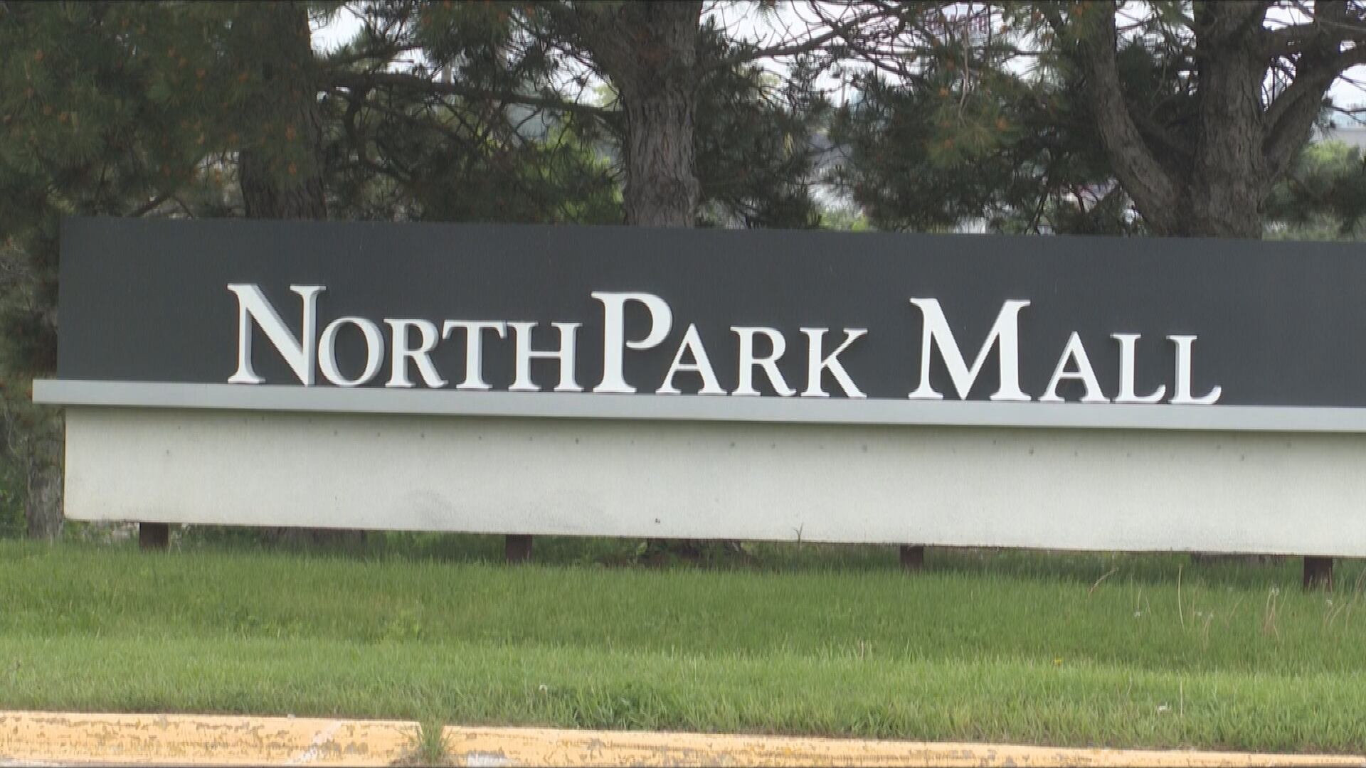 SouthPark Mall sold, did NorthPark Mall too?