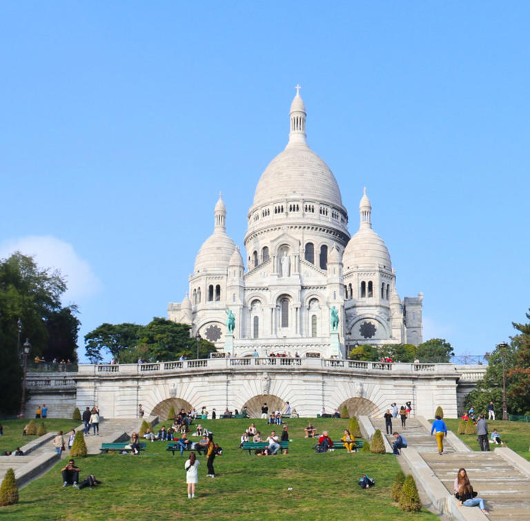 15 unbelievable French churches that’ll have you whispering “How is ...