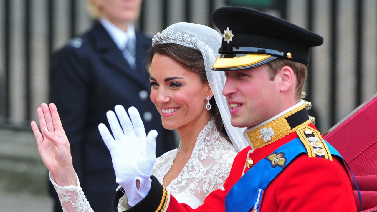 Le prince William goujat ? Voici pourquoi il a invité ses ex conquêtes ...