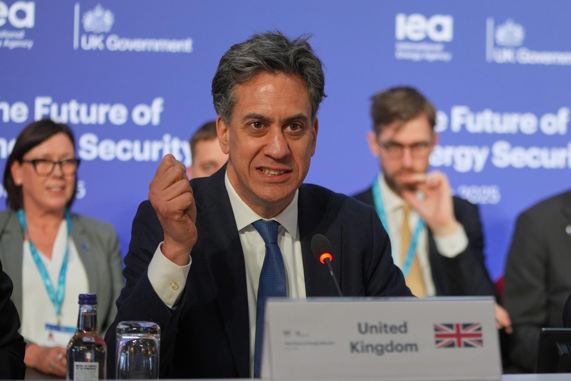 Why do we have a moral duty to make up for the Industrial Revolution ...