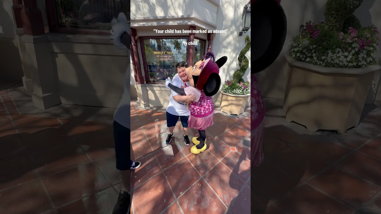 Meeting Minnie Mouse at Disneyland today