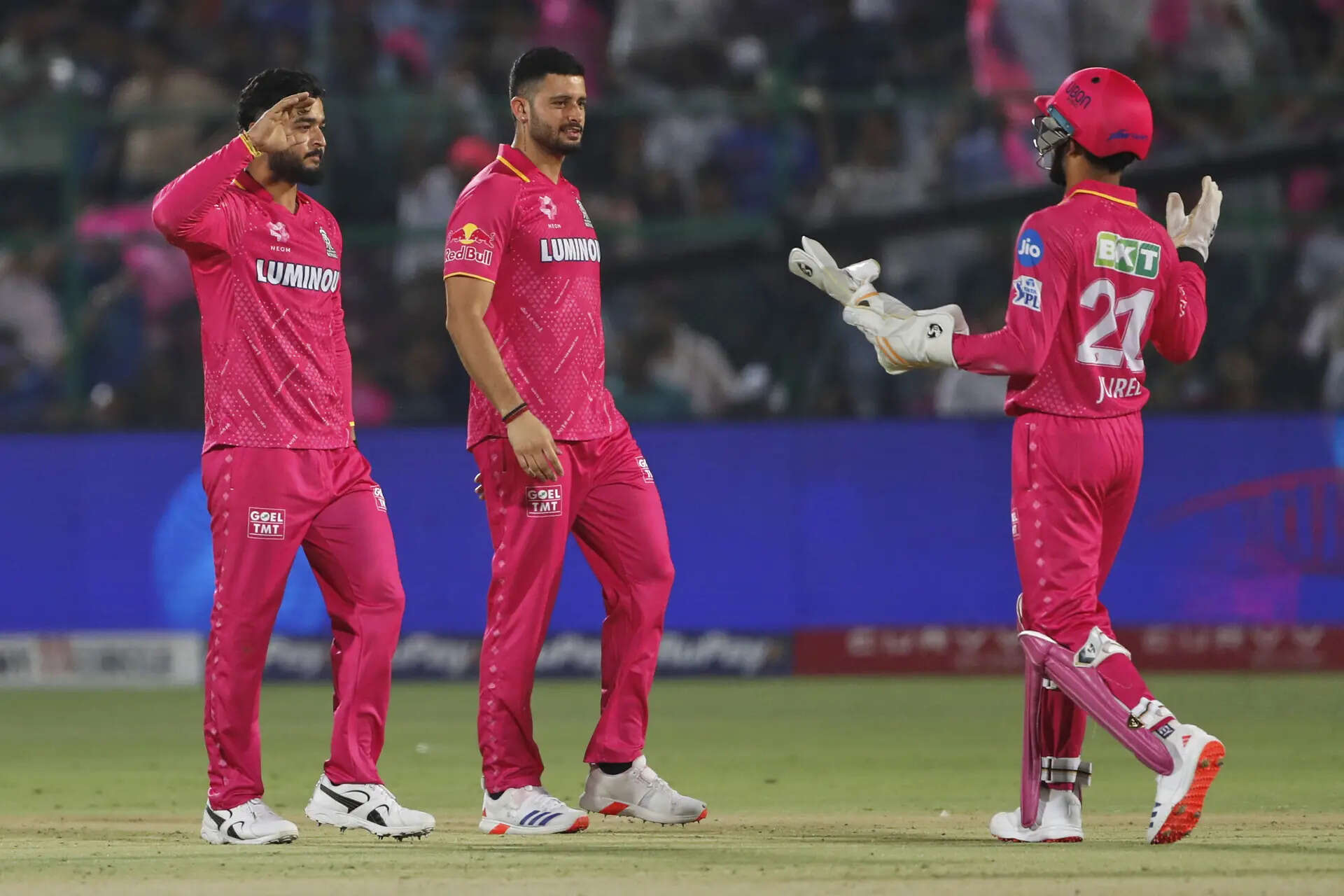 IPL qualification scenarios: After the 100-run thrashing by Mumbai ...