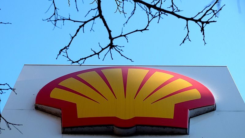 Shell launches multi-billion share buyback after beating expectations