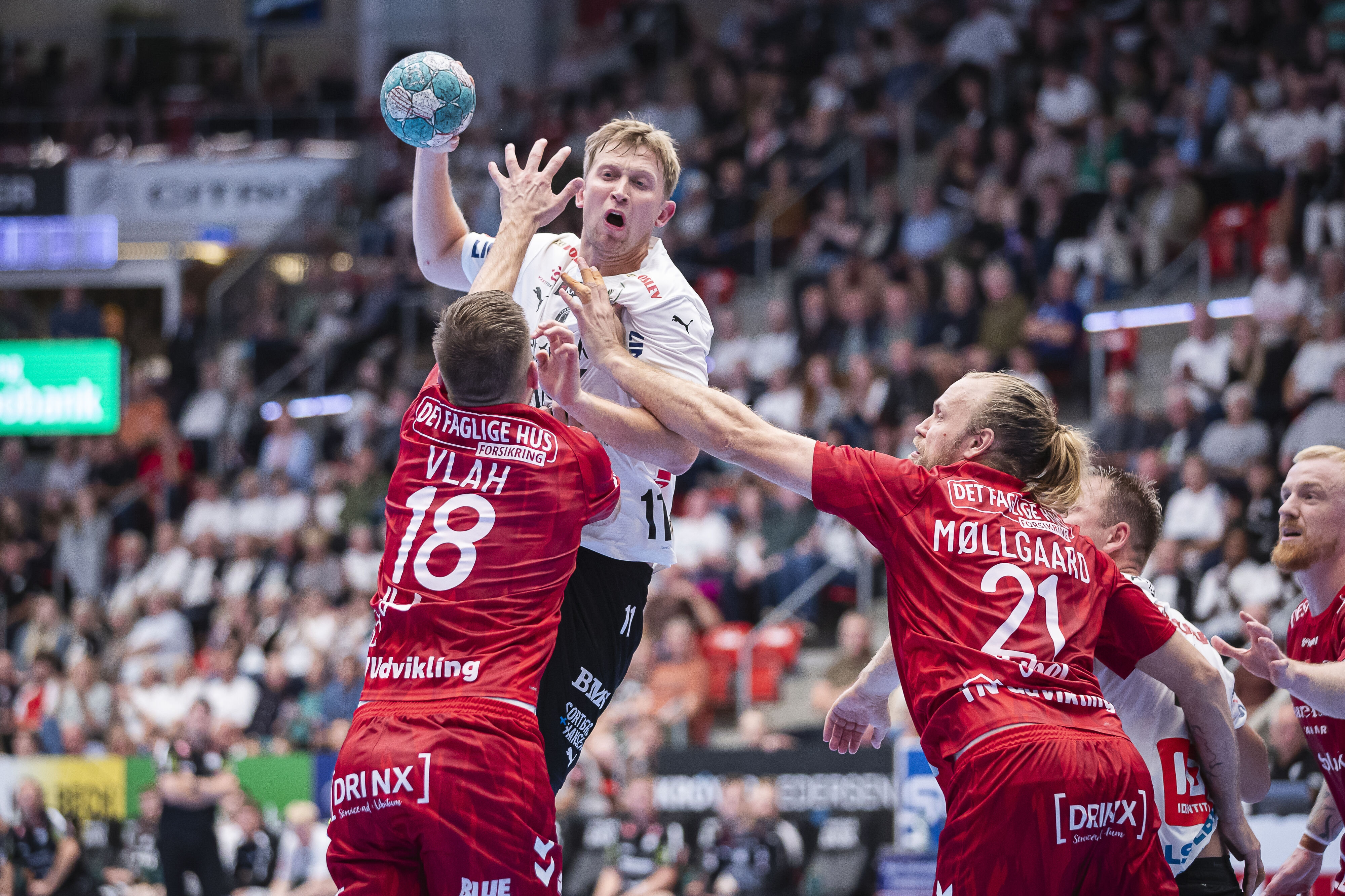 TTH-profil erstatter vordende far på håndboldlandsholdet