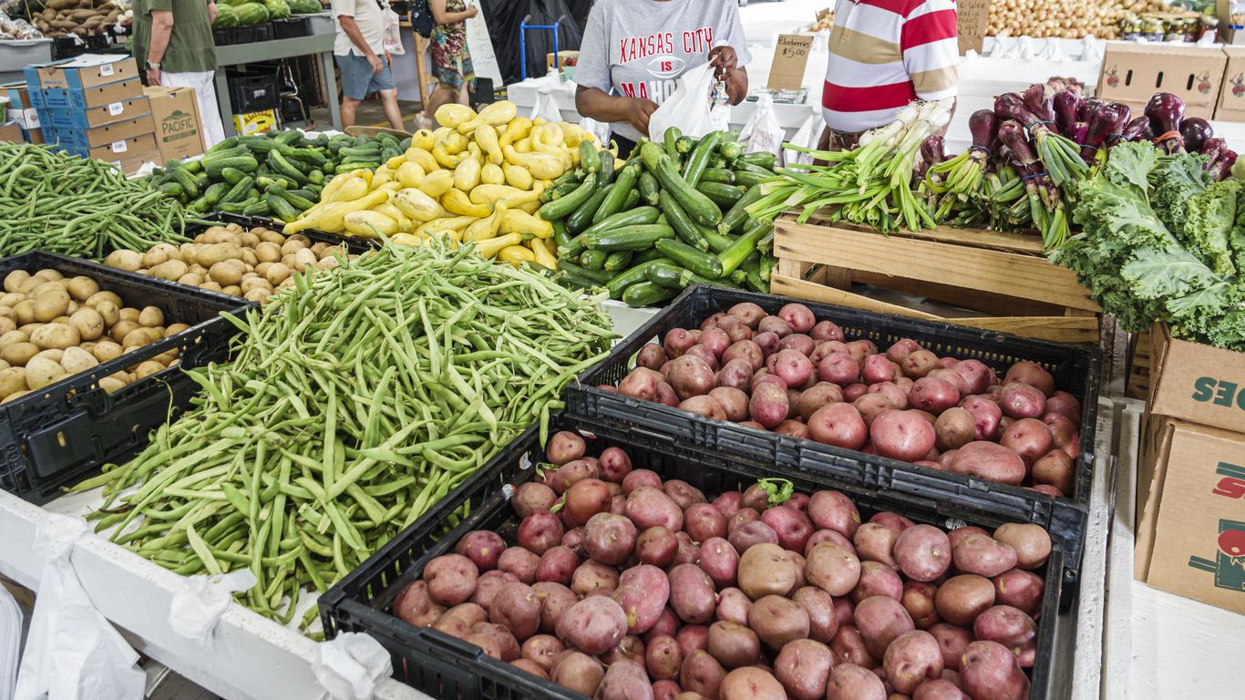 Here's your guide to Indianapolis-area farmers markets