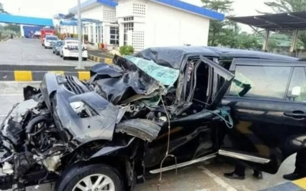 Pulang dari Brebes, Gus Alam Kecelakaan di Tol Pemalang, Renggut Nyawa Dua Ajudan