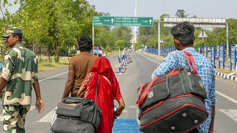 Pahalgam attack aftermath: Pakistan to keep Wagah border open for ...