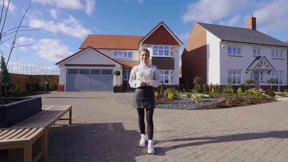 Inside a Gorgeous 4-Bedroom Home with Top-Tier Design