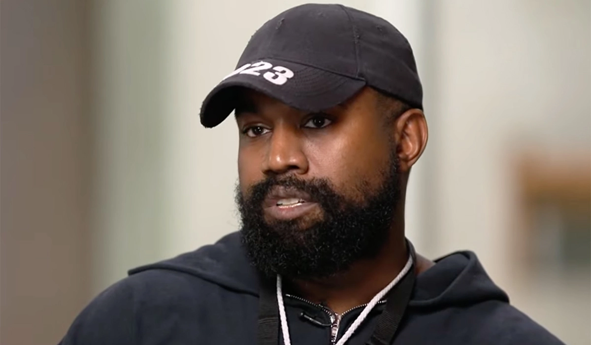 Kanye West appare a sorpresa allo show di Deon Cole e annuncia un nuovo ...