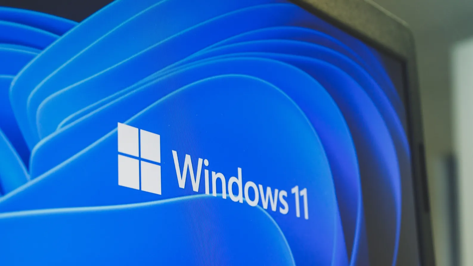 Microsoft Offers Free Windows 11 Upgrade