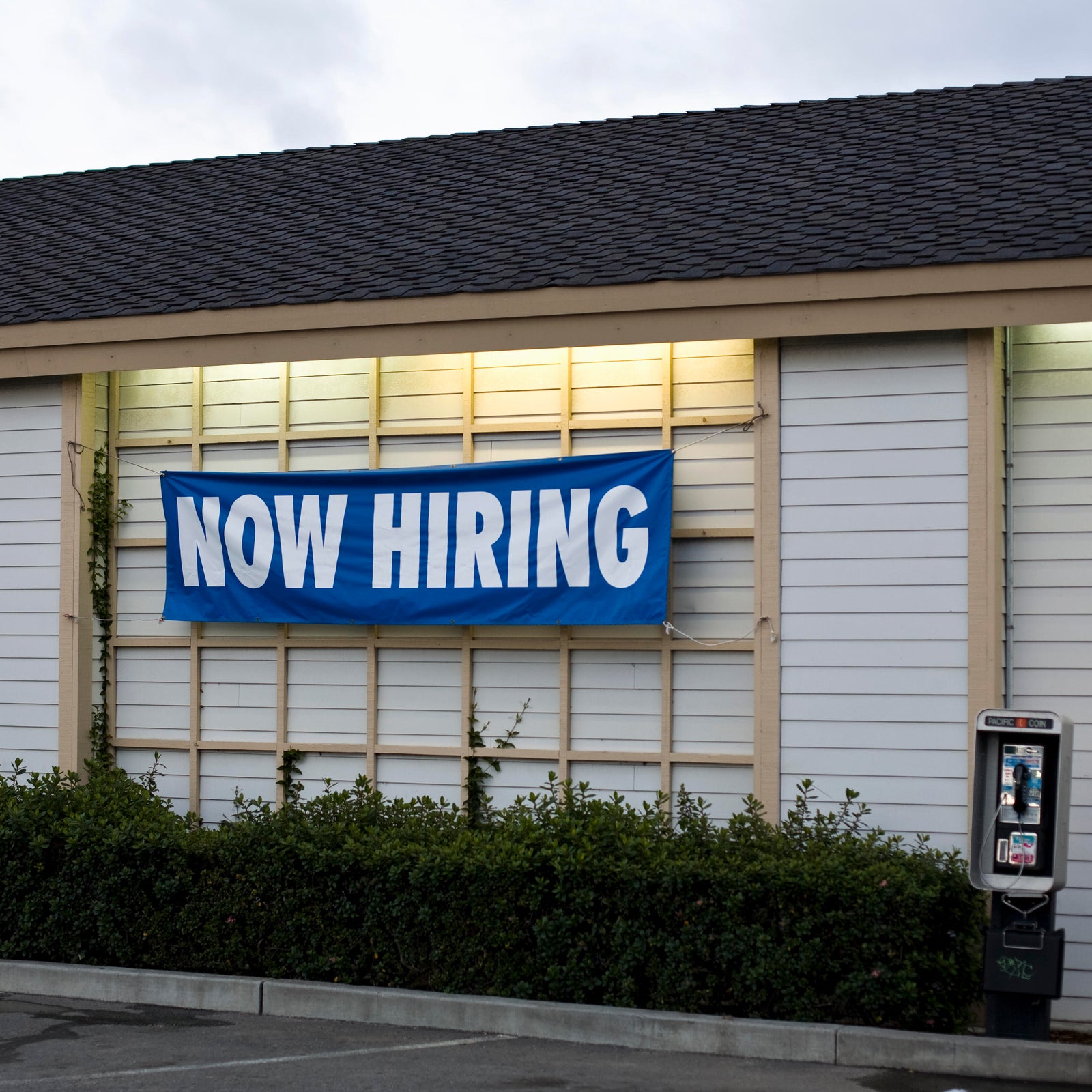 Employers added 177,000 jobs in April, topping analyst forecasts