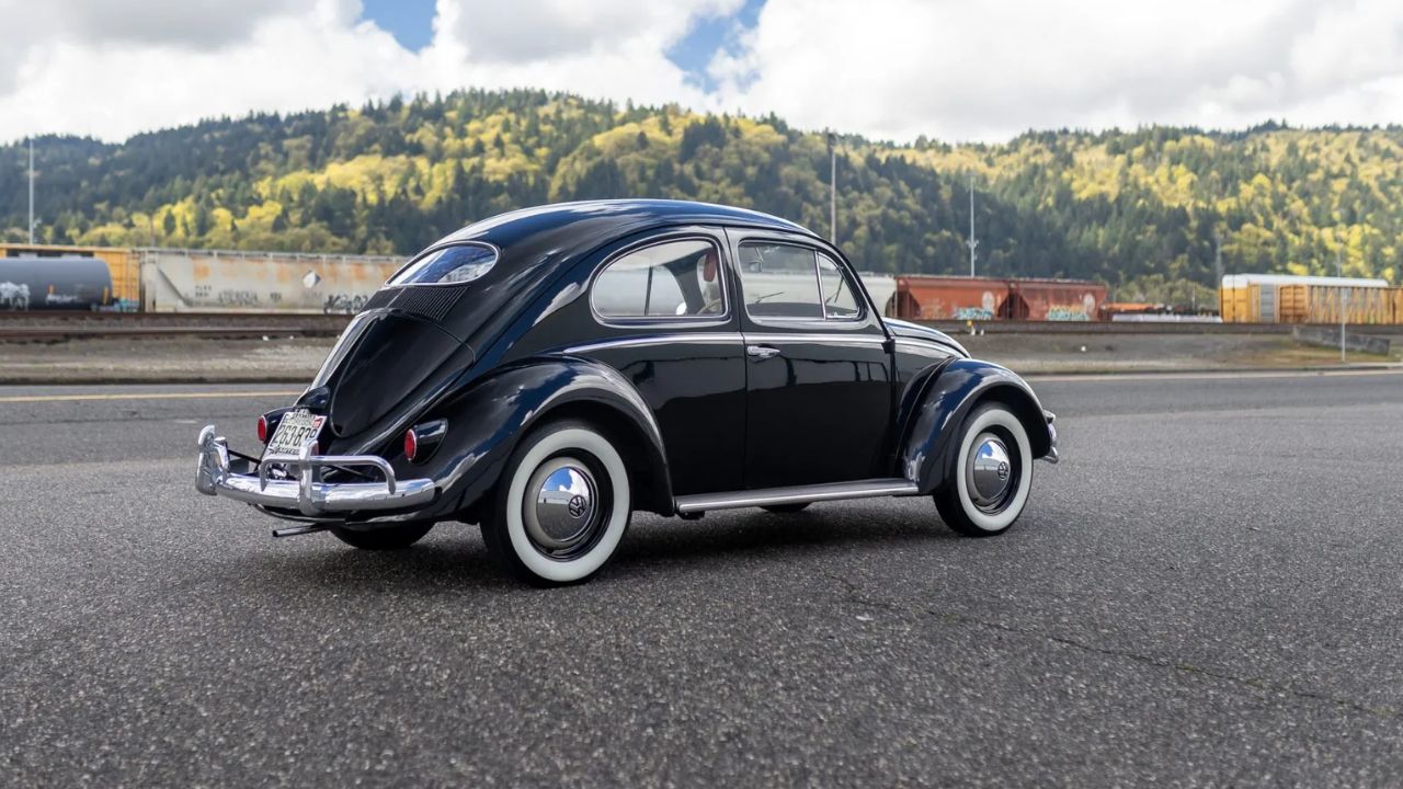 10 Lovable Slug Bugs – VW Beetle