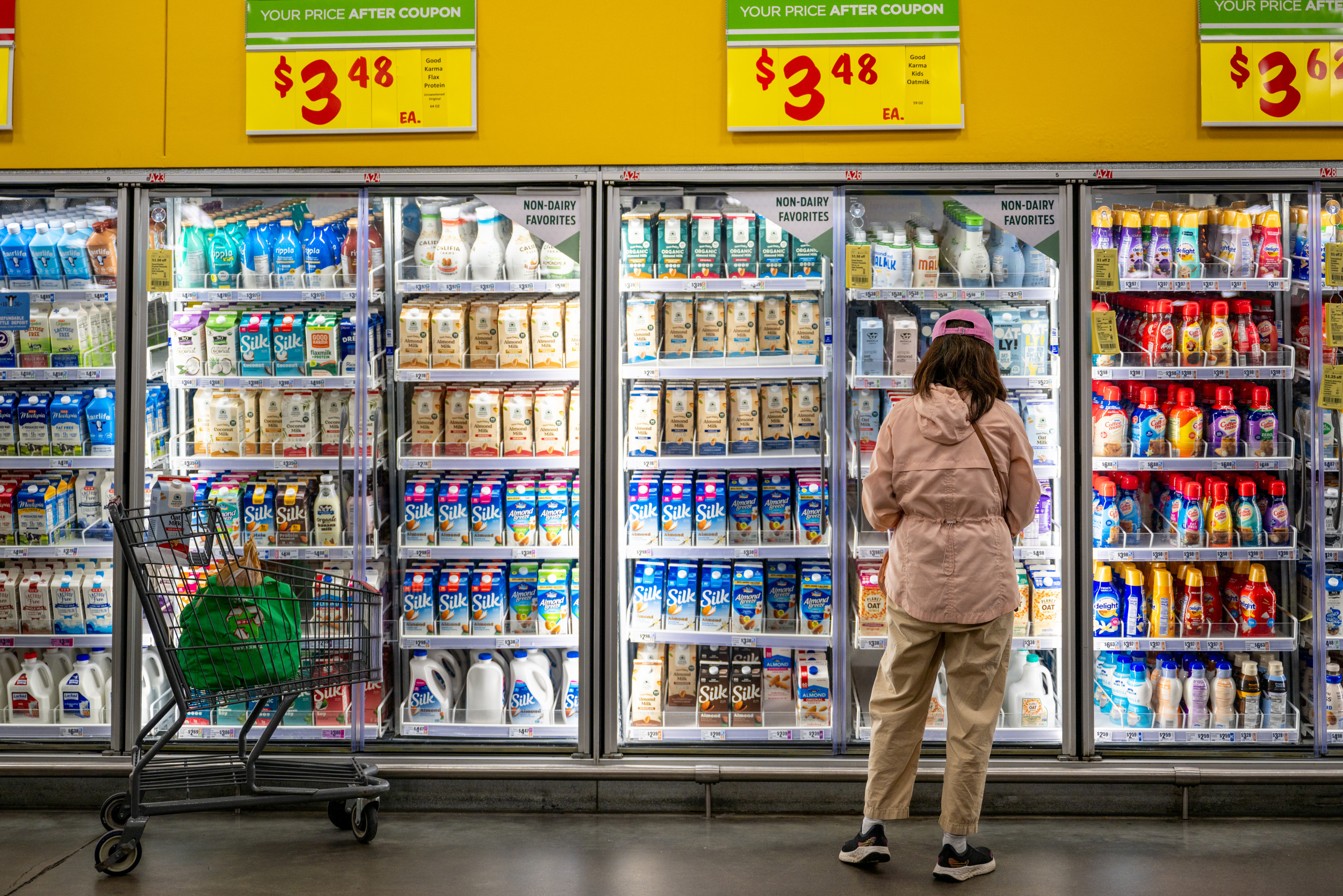 Americans Face Empty Shelves Within Weeks