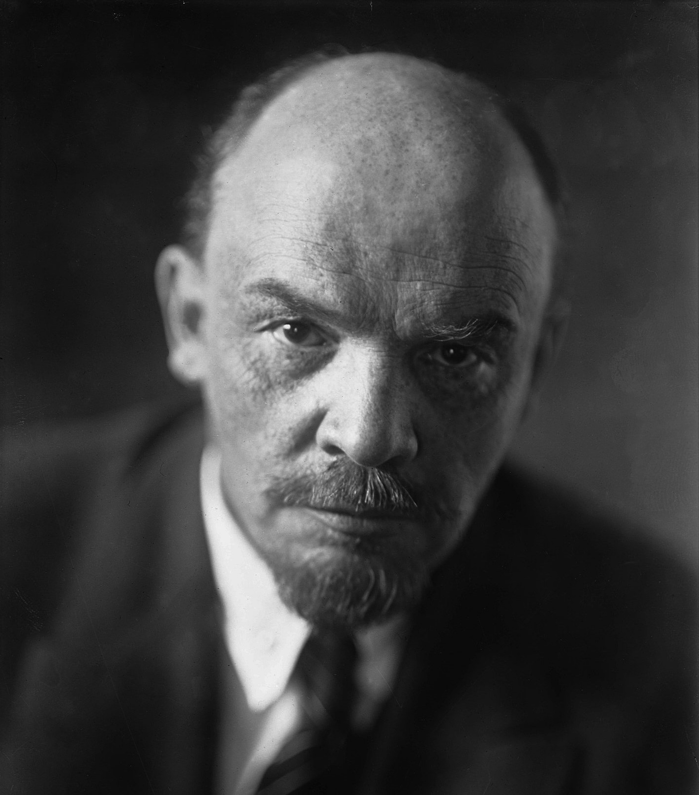 Lenin’s Train Ride And Germany’s Desperate Gamble