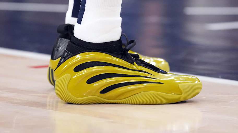 James Harden Debuts Adidas Harden Vol 9 "Yellow Patent" in Clippers Win