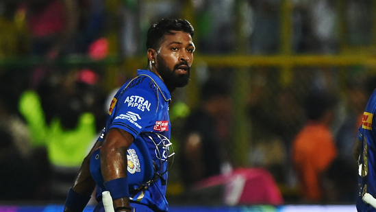 Hardik Pandya required 7 stitches above his eye to ensure availability ...