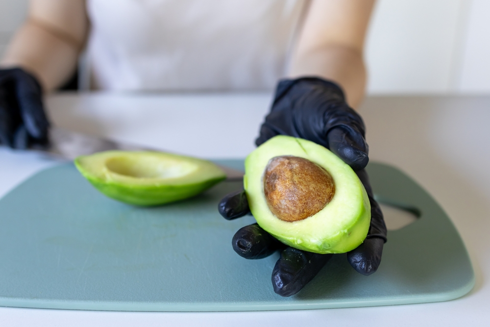 How to Spot a Bad Avocado at the Store