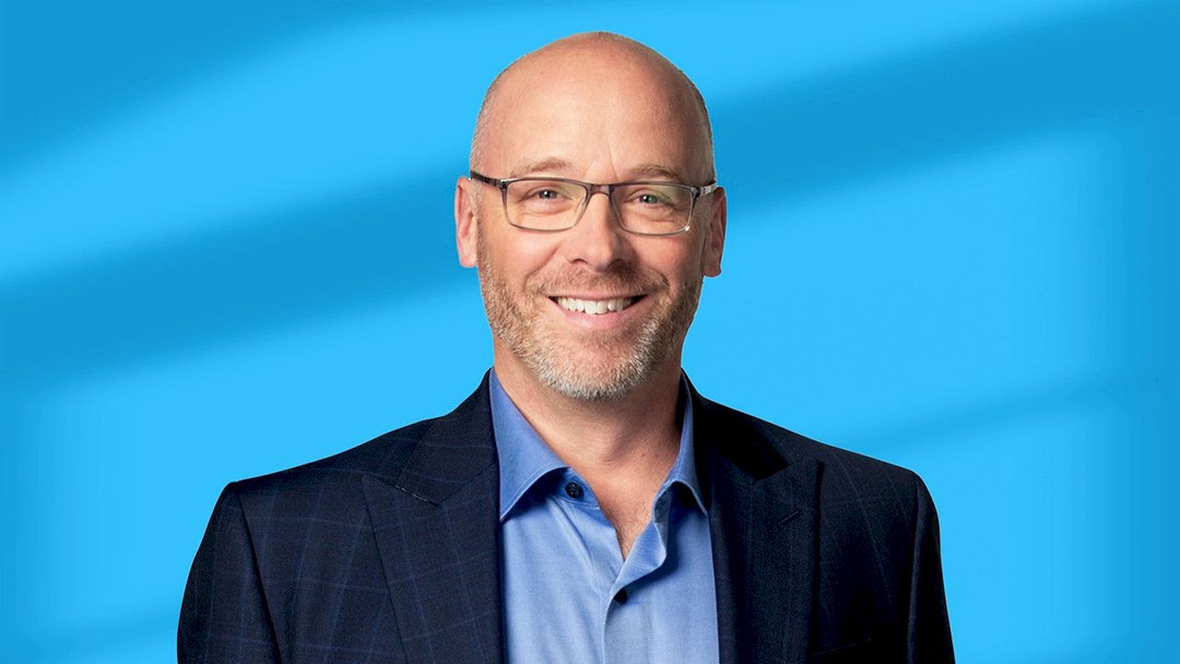 Yanick Bouchard taken off the air after upsetting a minister