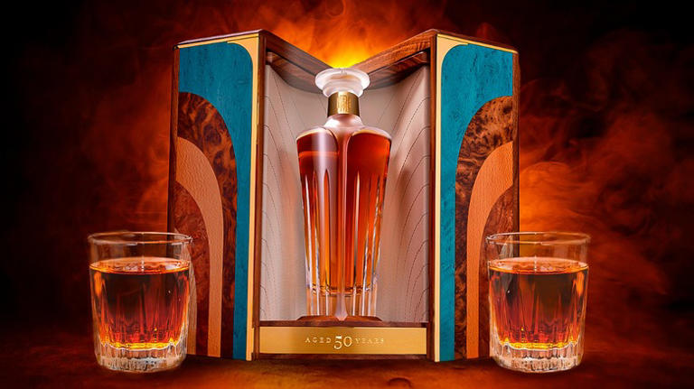 Review: Midleton Very Rare Silent Distillery Chapter Six Whiskey Is ...