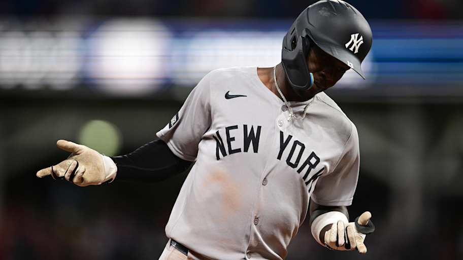 New York Yankees to Place Star Infielder on Injured List with Oblique Issue