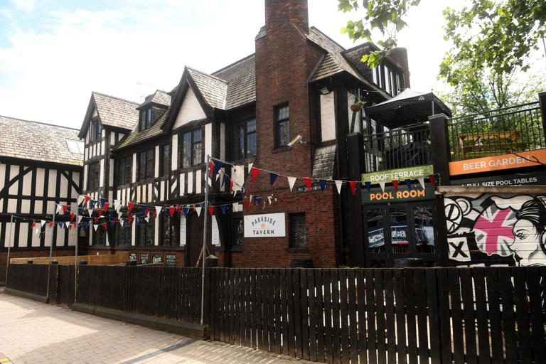 Leeds United parade: 17 city centre sports bars and beer gardens for ...