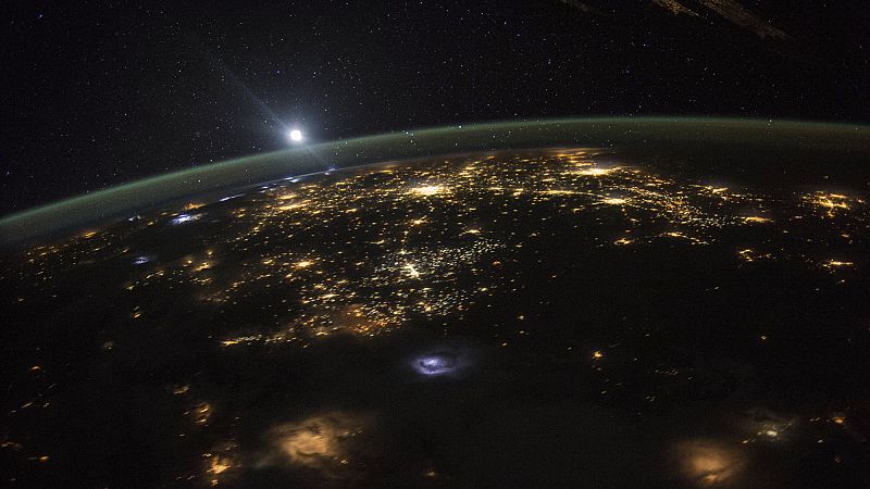 Soviet-era spacecraft from aborted Venus mission set to plummet to Earth