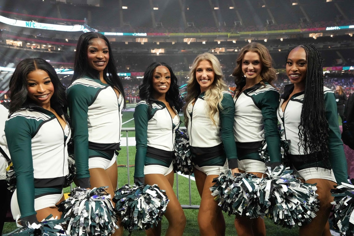 NFL Cheerleaders at the Super Bowl through the years