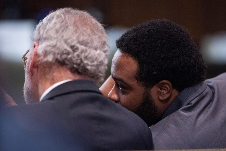 Tyre Nichols trial day 5: Forensic expert testifies about blood on ...