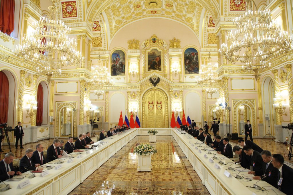 Vladimir Putin gives rare glimpse inside his incredible gilded Kremlin ...