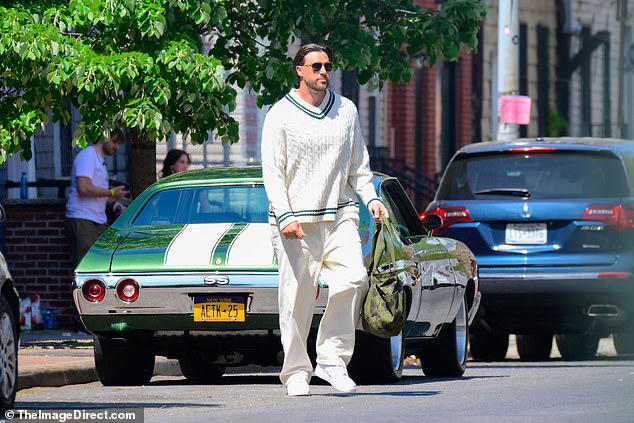 Back in a New York groove! Travis Kelce looks suave in photoshoot near ...