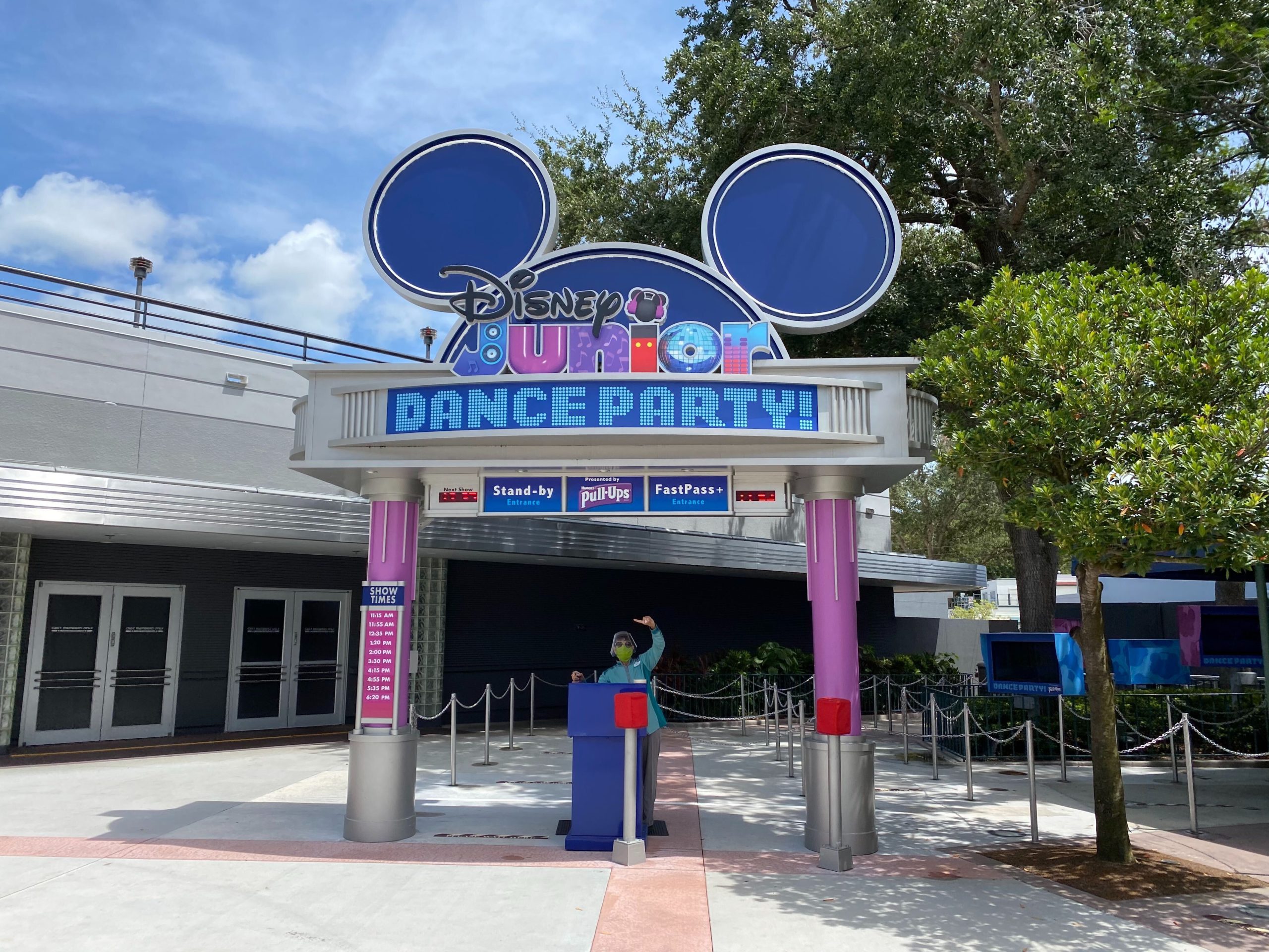Disney Jr. Dance Party Closing Temporarily for New DJ Party, Animation ...