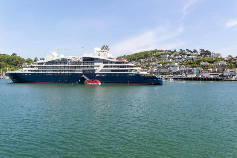 Massive luxury cruise ship arrives in Devon