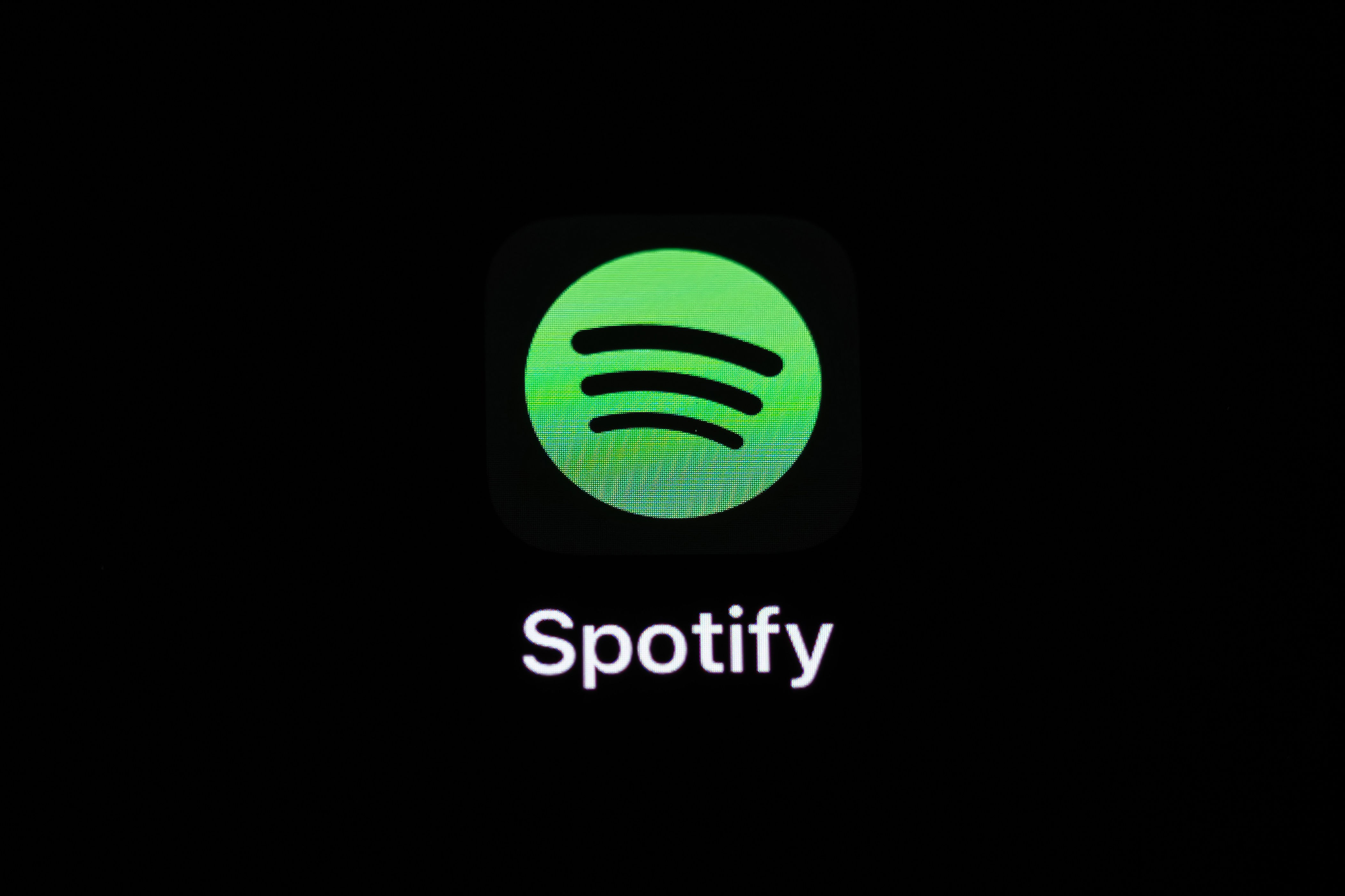 Spotify's iPhone app now lets you choose how you want to pay