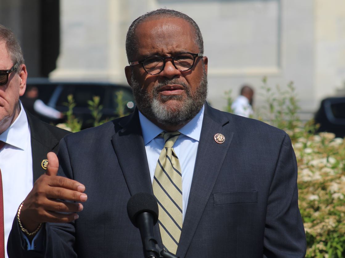 Lawmakers Renew Bipartisan Effort to Raise Awareness of Men's Health Issues