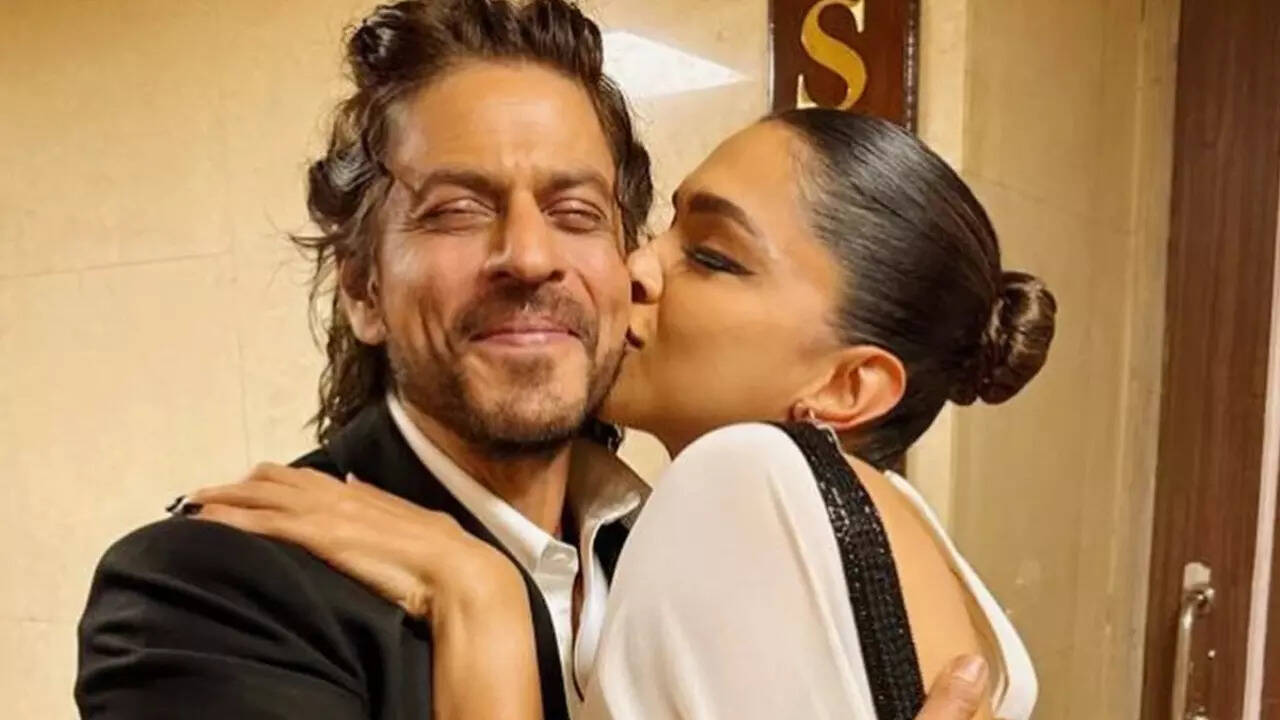 Shah Rukh Khan calls Deepika Padukone a great mother to Dua: 'Excuse me ...