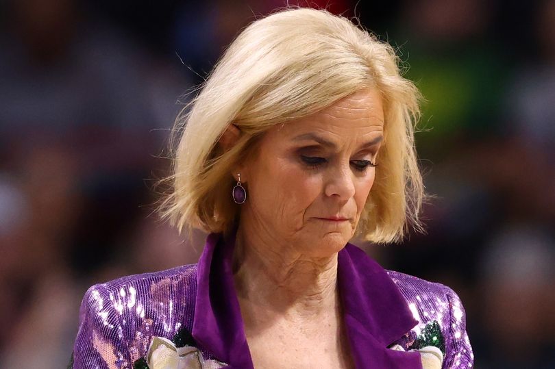 Kim Mulkey makes LSU retirement admission after losing transfer battle ...