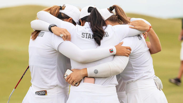Stanford is unanimous No. 1 in the final regular-season Mizuno WGCA Div ...