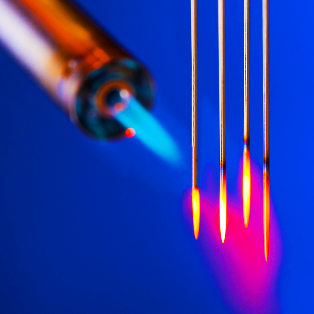 Fresh metal melting ideas and awesome magnet experiments!