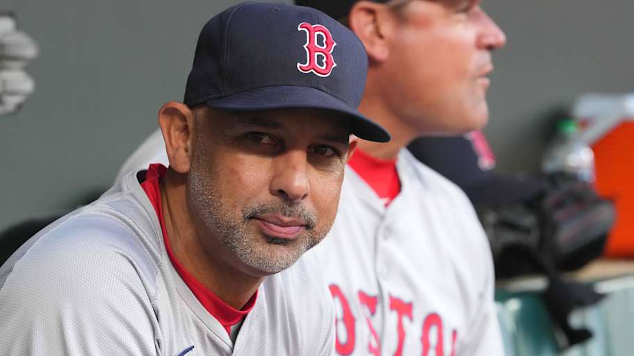 Red Sox Vet Makes Decision on Future 1 Month After Signing With Boston
