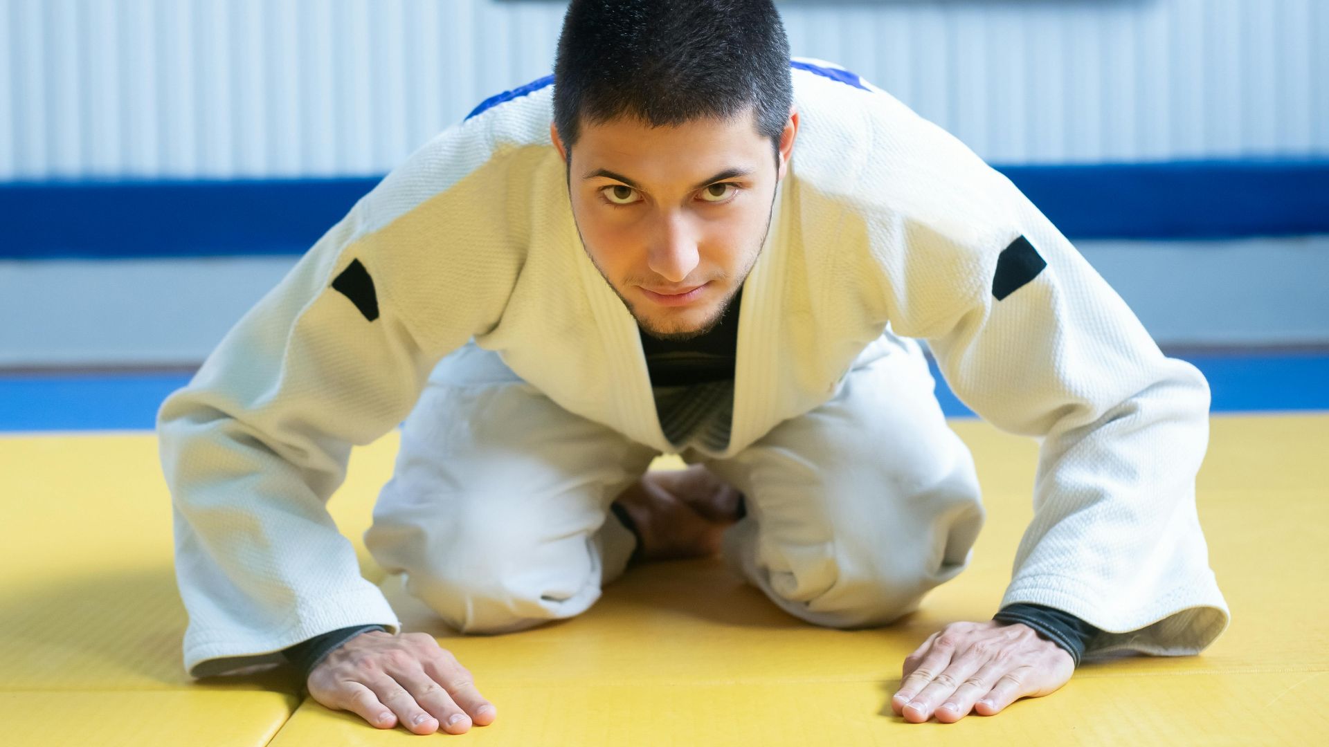 20 Countries Where Bowing Is A Huge Sign Of Respect