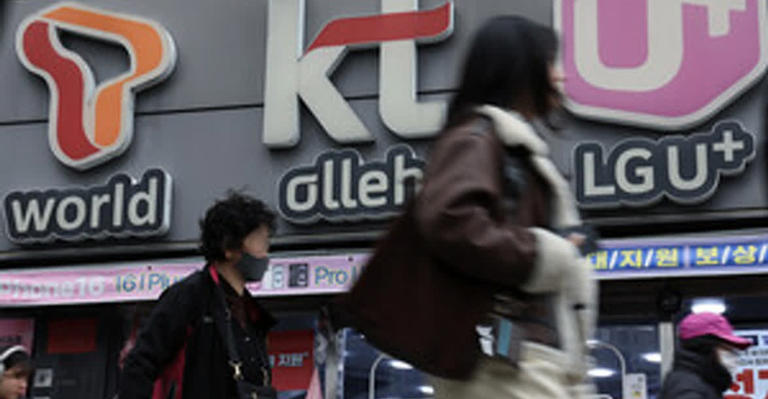 ‘업계 1위’ SKT 철옹성 입지 흔들… 통신 시장 지각변동 예고