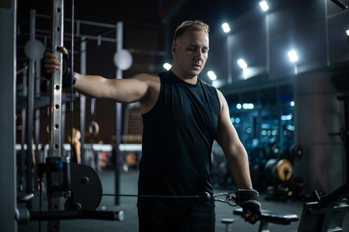 How to Maximize Evening Workouts, According to Trainers