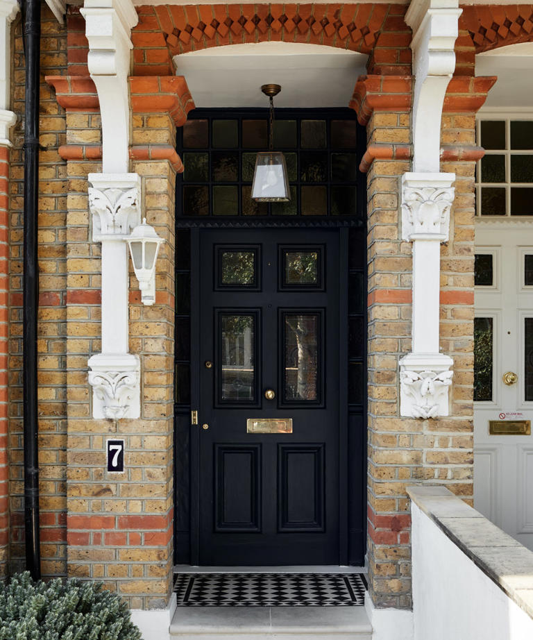 These are the best front door colors for a red brick house, according ...