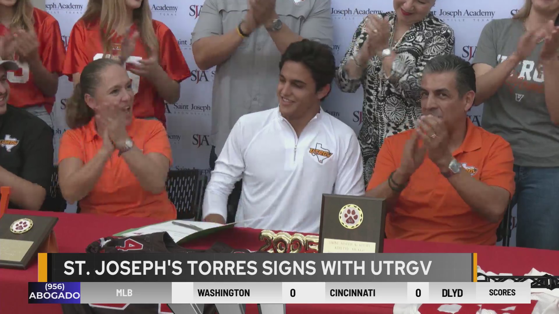 St. Joseph’s Torres signs with UTRGV